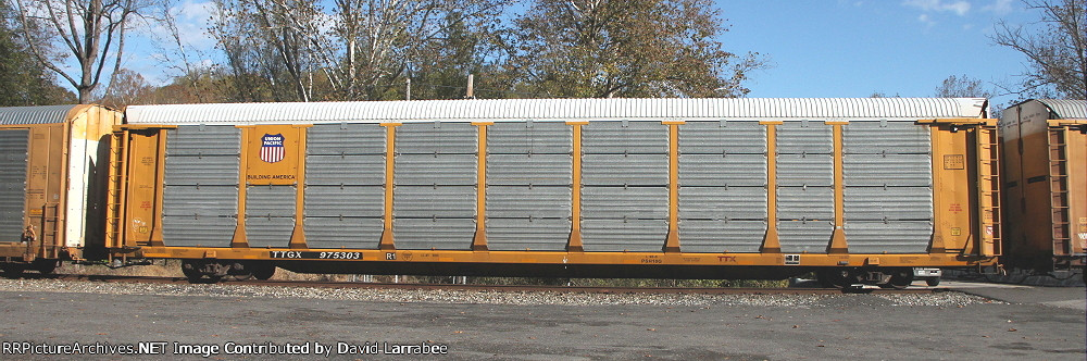 Q216 the 22nd eastbound